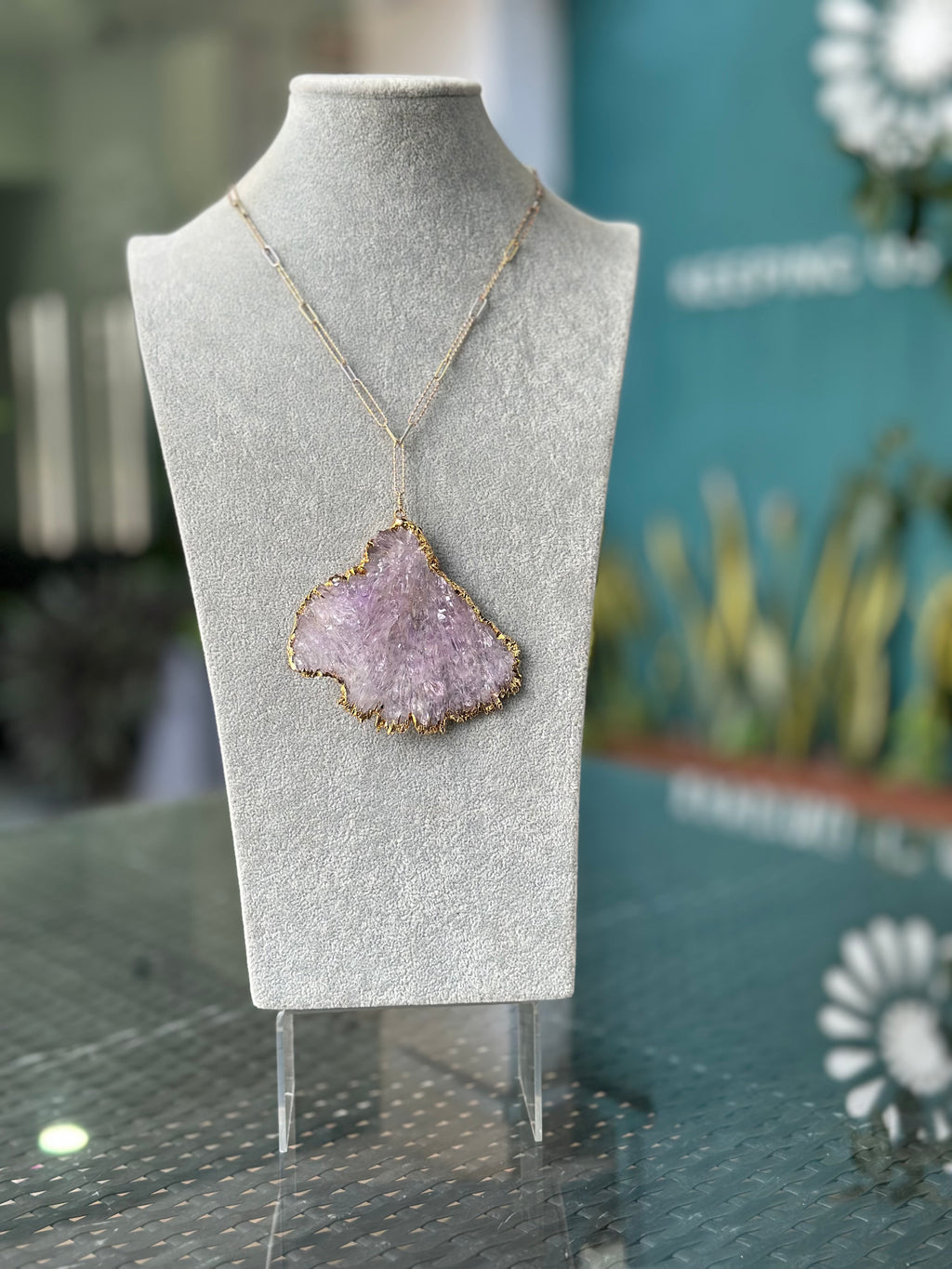 MANYE KORKOR STATEMENT NECKLACE – Kua